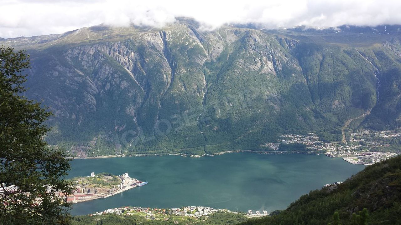 Un parking pour la nuit et une randonnée superbe à Odda. - 1globe2trips